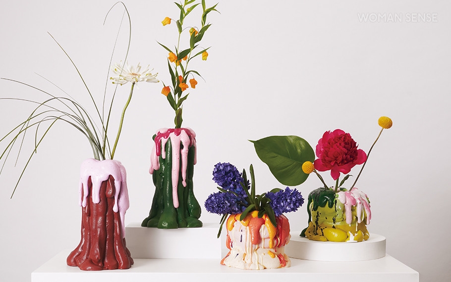 봄을 머금은 꽃병